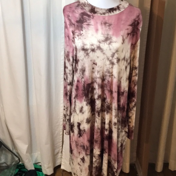 1.4.3. Story by Line Up | Dresses | Tie Dye Long Sleeve Shift Dress ...